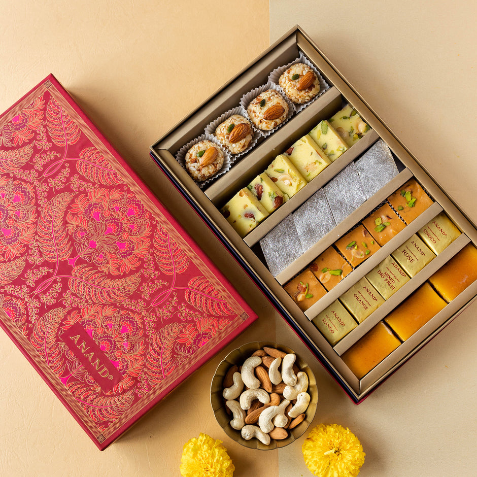 Online Diwali Sweets - Diwali Sweets & Biscuits Gift Pack - Assorted Sweets
